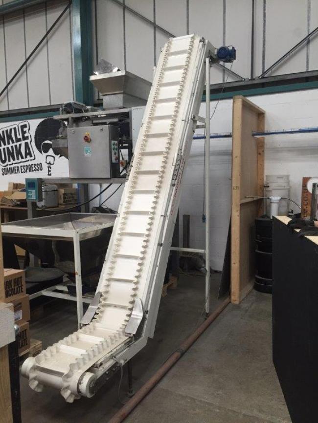 SHP Food Machinery | Bespoke Flighted Conveyors - Sold Machines